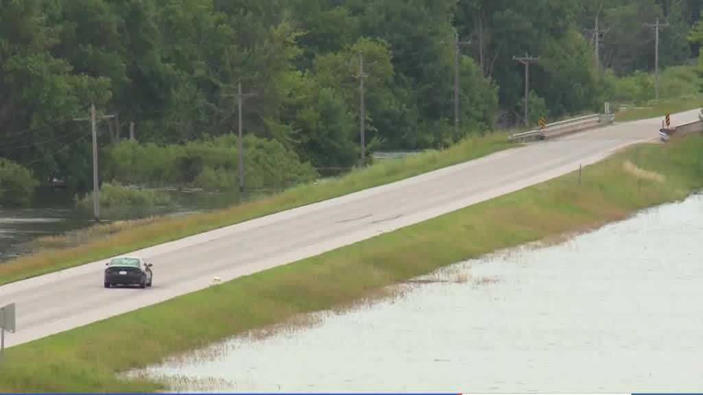 Iowa floods: Des Moines River crests in Humboldt, Webster counties