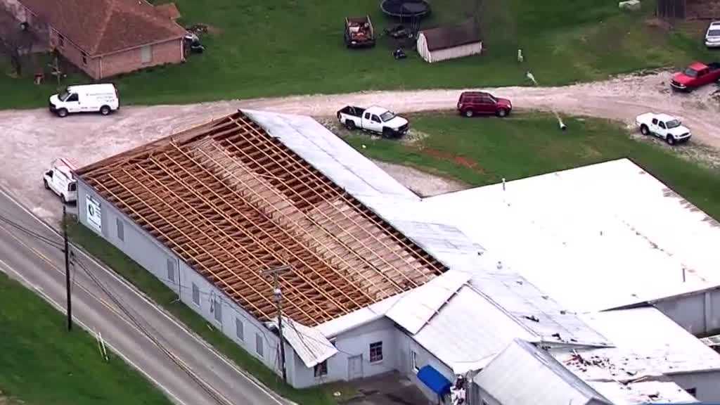 Corydon residents cleaning up damage left behind from storms