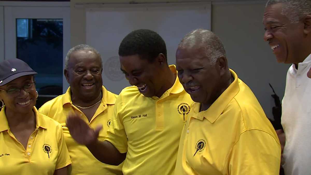 Deaf golfer Kevin Hall inducted intoHall of Fame