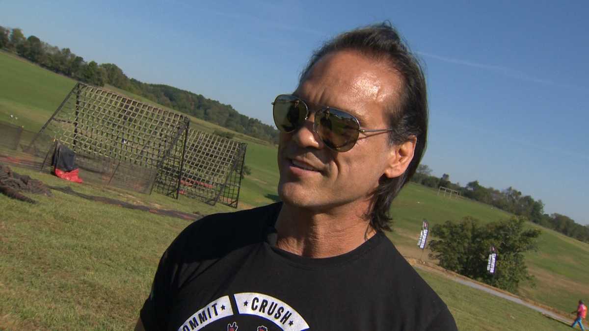 1-on-1 with 'American Gladiators' star Dan 'Nitro' Clark