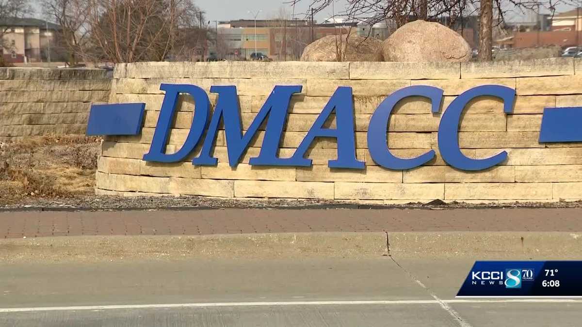 DMACC board approves extended presidential search process