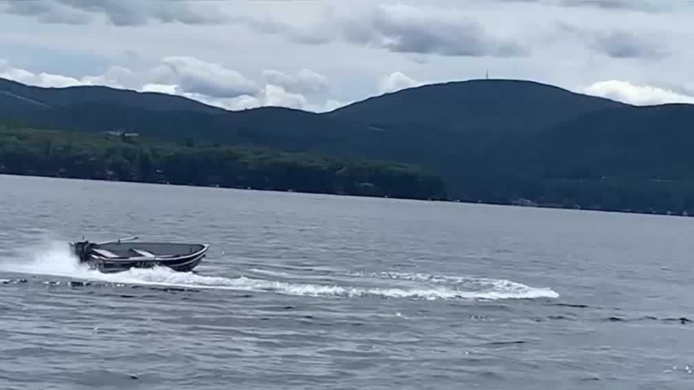 Video: Runaway boat on Lake Winnipesaukee in New Hampshire