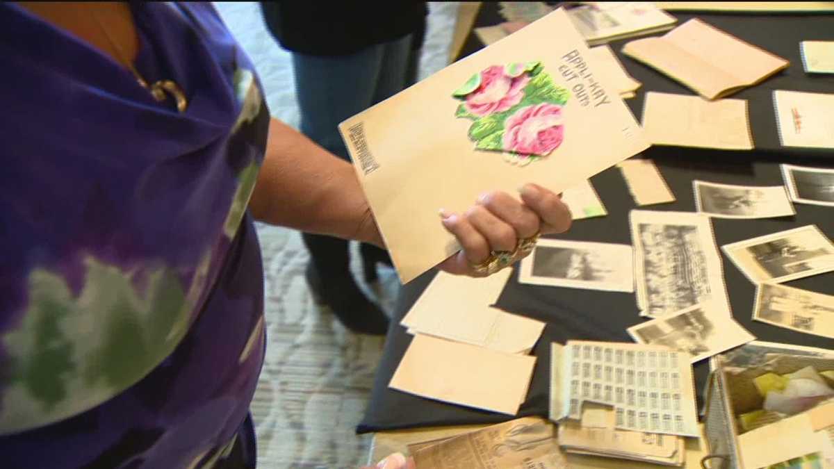 WWII-era love letters, telegrams returned