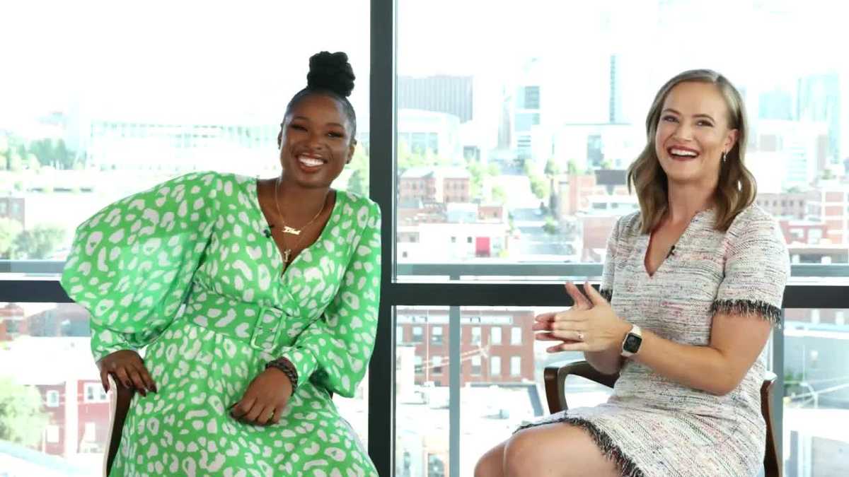 KCCI’s Alyx Sacks interviews Jennifer Hudson for the launch of her new show