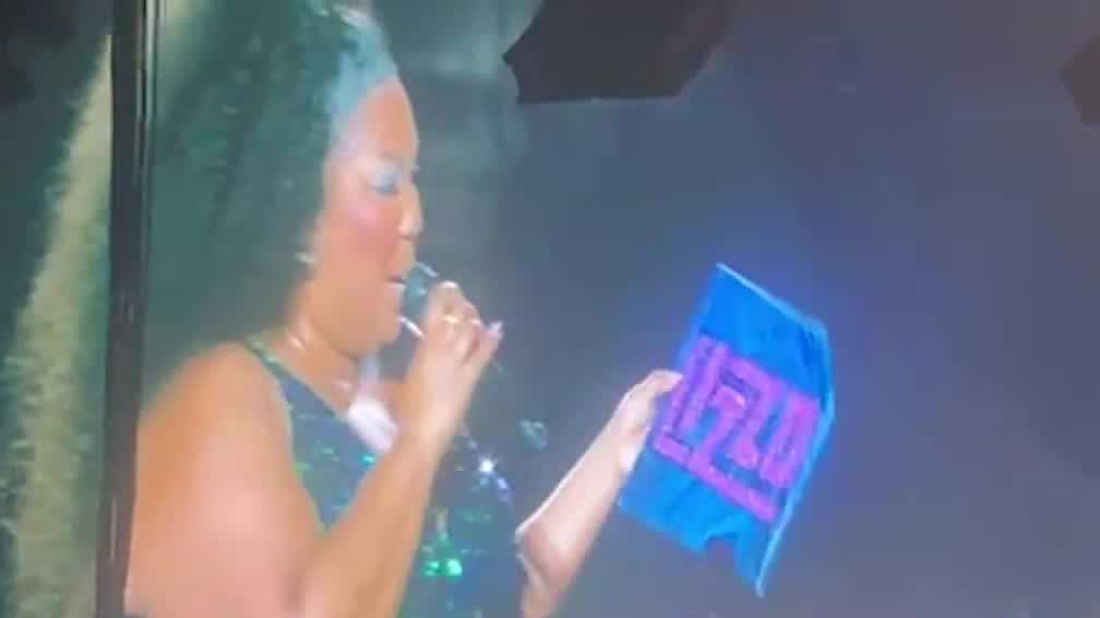 Local fan shares special moment with Lizzo at Milwaukee show