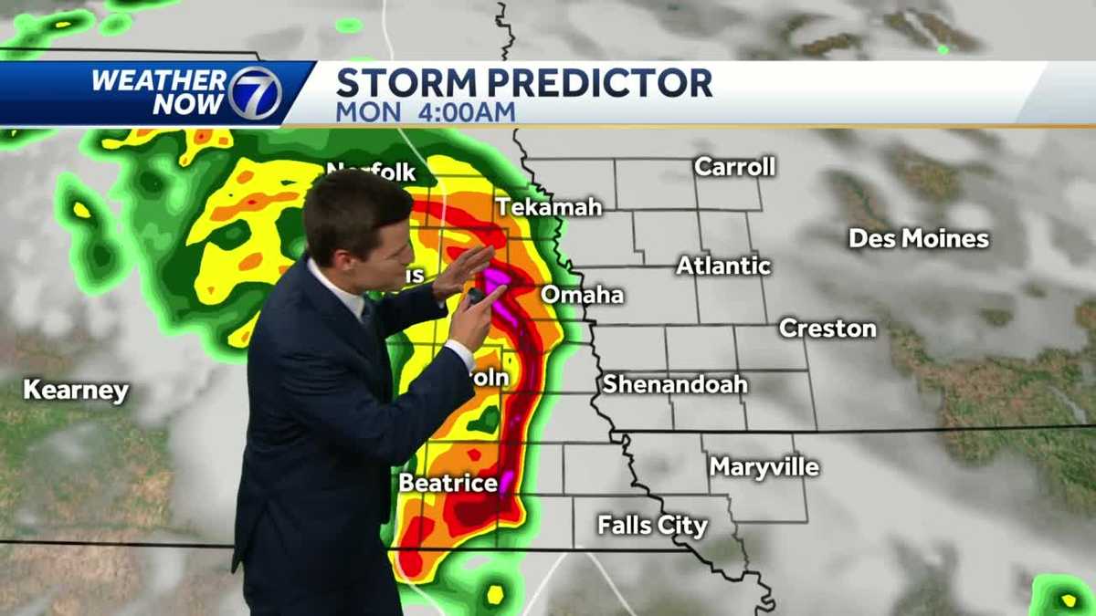 Strong storms, heavy rain possible into Monday morning