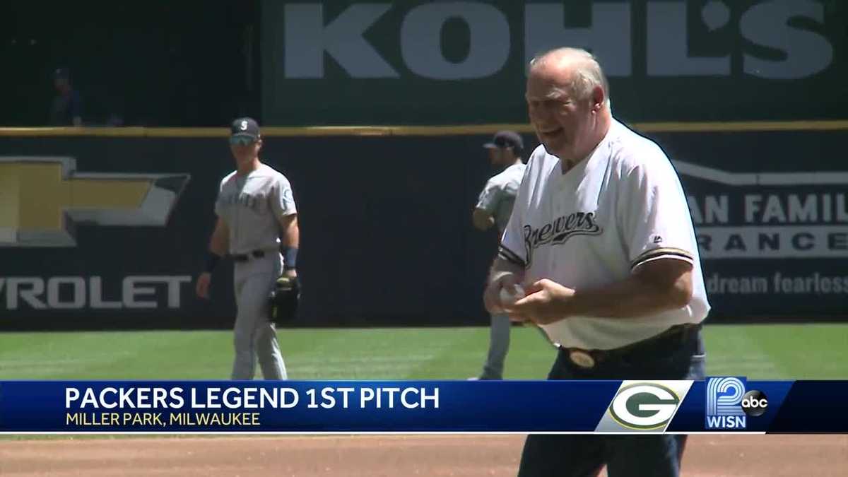 Packers legend Jerry Kramer throws out first pitch at Miller Park