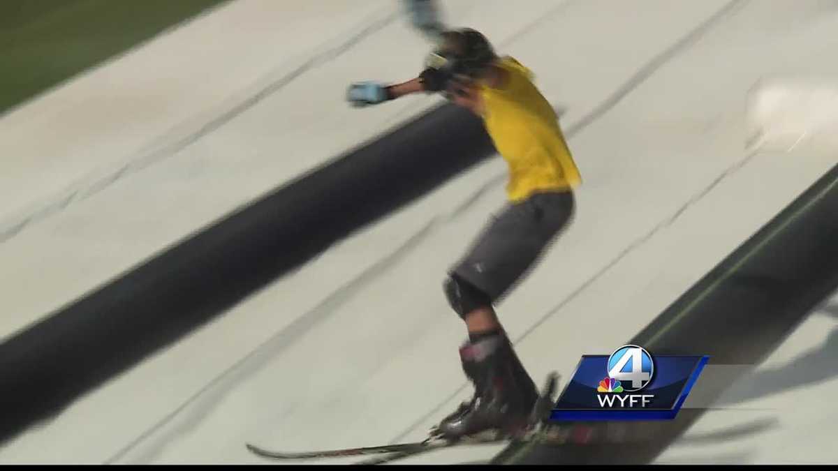 SnowFlex lets skiers practice outside all year long