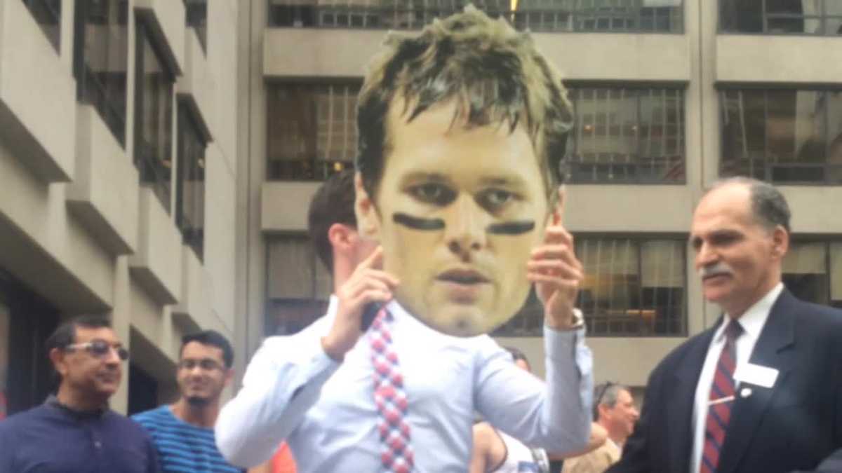 Jim Lokay describes scene outside Tom Brady's appeal