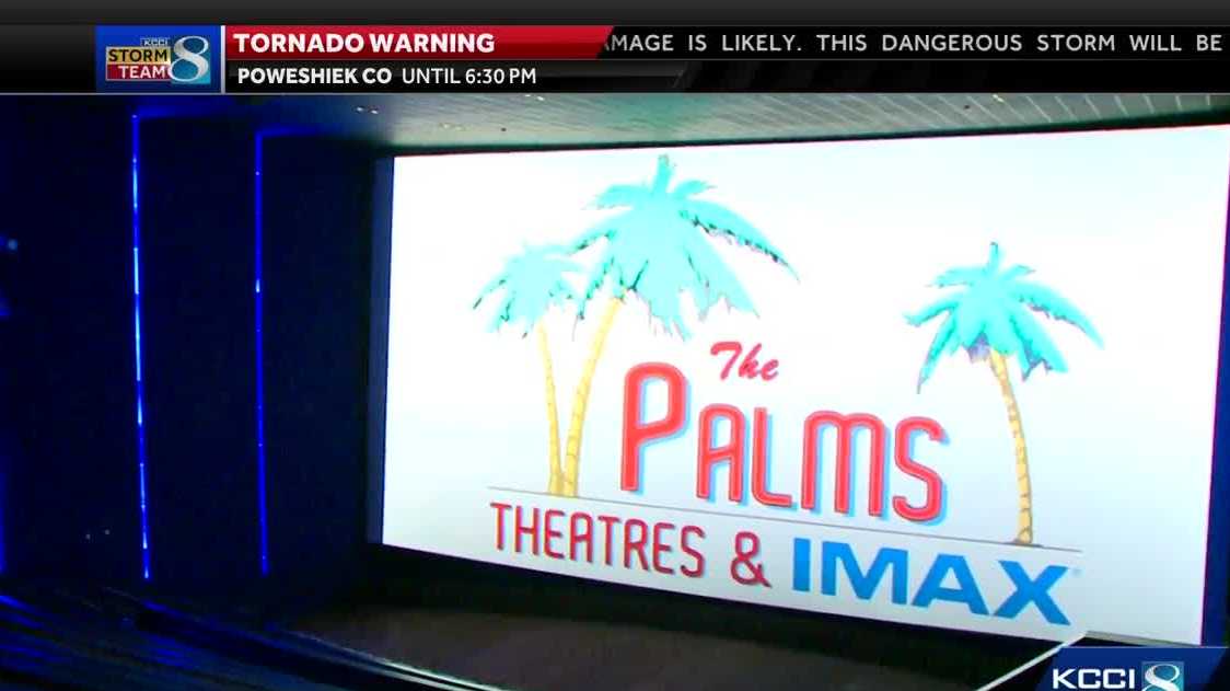Palms theater debuts 90-foot screen at grand opening