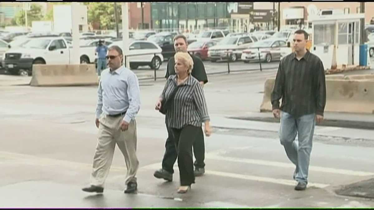 Victims' families head to Bulger trial
