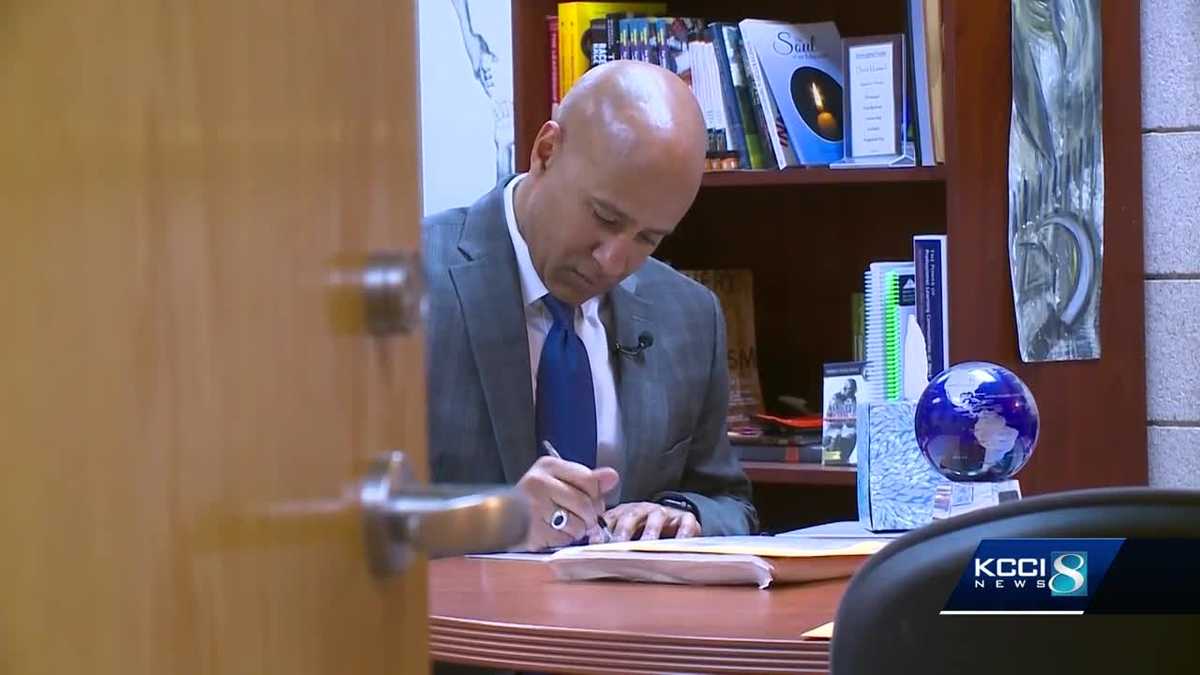Central Iowa principal makes big impact at one of Iowa’s largest schools