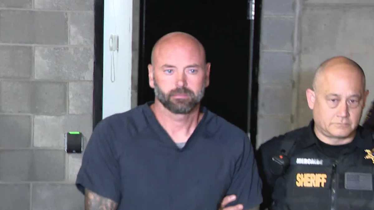 Former Greensburg police chief pleads guilty to theft charges