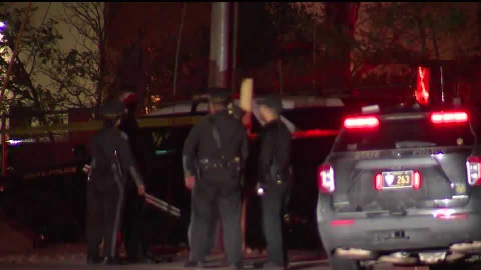 State police investigate shooting in Albuquerque at CYFD building