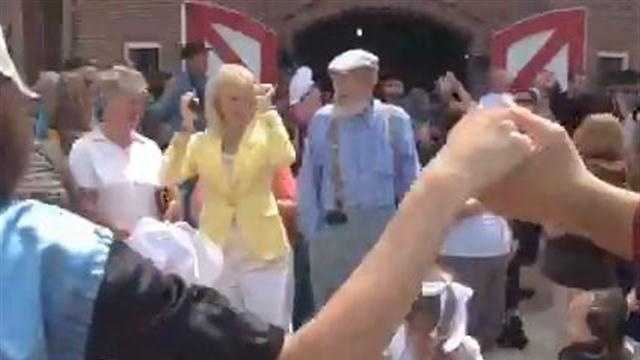 Cynthia Fodor dances at Tulip Festival