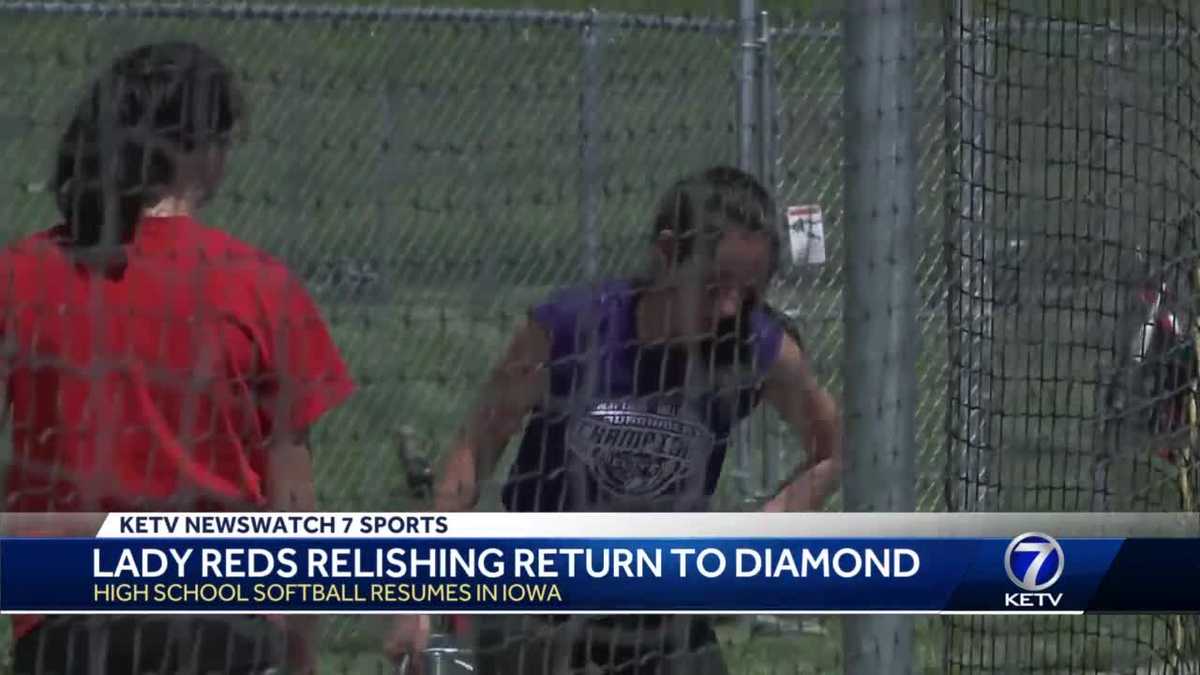Lady Reds relishing return to diamond