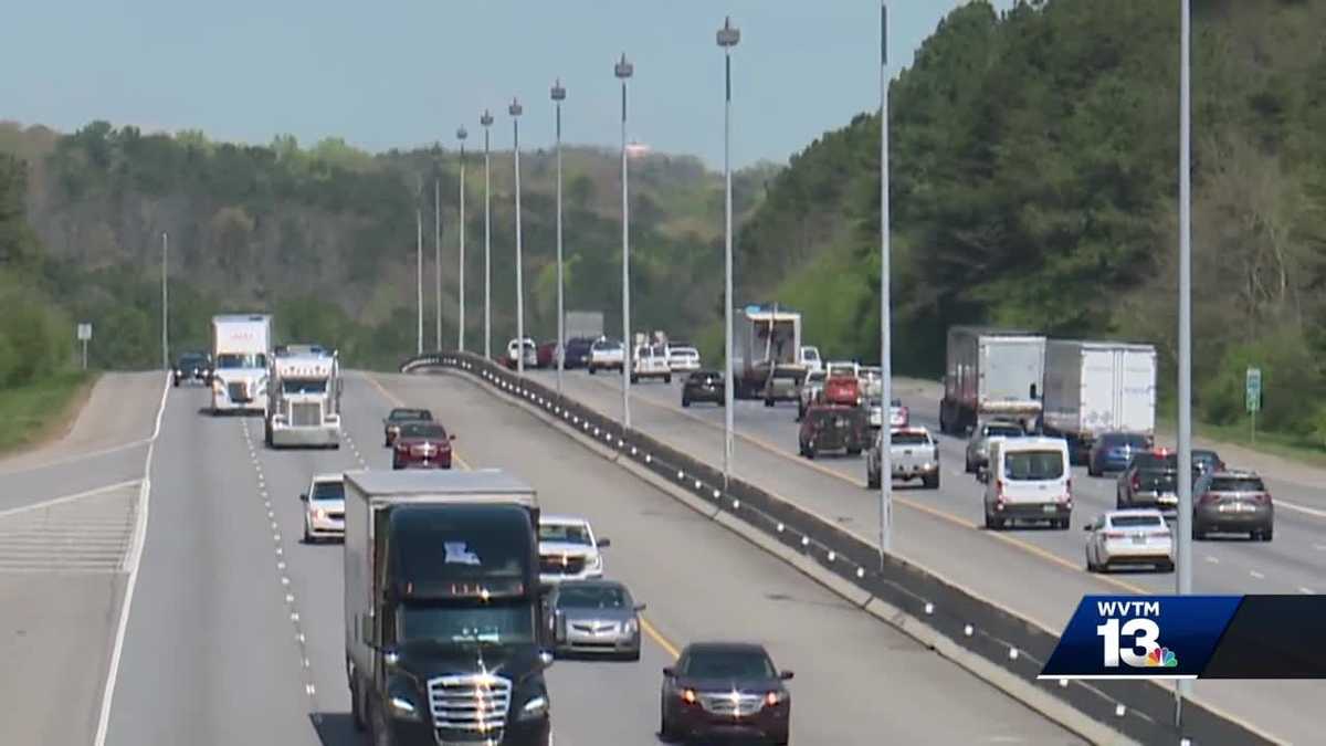 "Anti-Road Rage Act" looks to crack down on left lane drivers