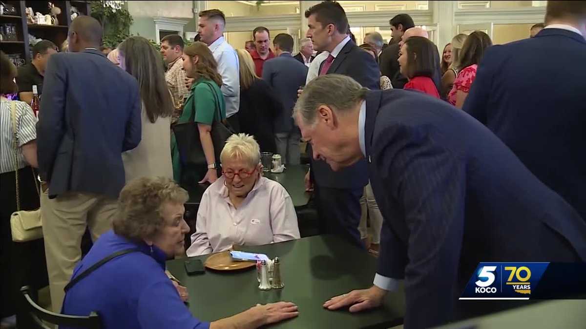 Rep. Tom Cole looks ahead after winning CD 4 Republican primary