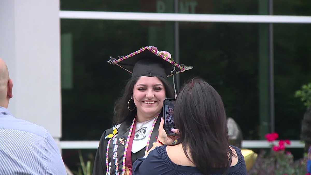 SAVANNAH ARTS ACADEMY GRADUATION CEREMONIES SAVANNAH ARTS ACADEMY GRADUATION CEREMONIES