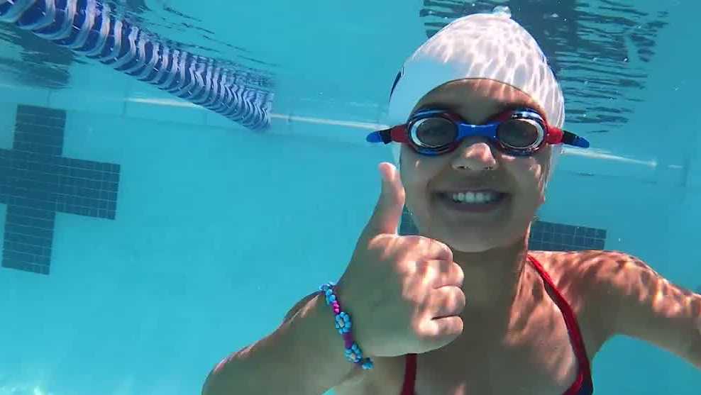 11-year-old Sacramento swimmer takes home gold in World Dwarf Games