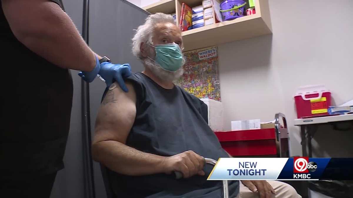 Doctors urge people Kansas City metro to start getting their flu shots