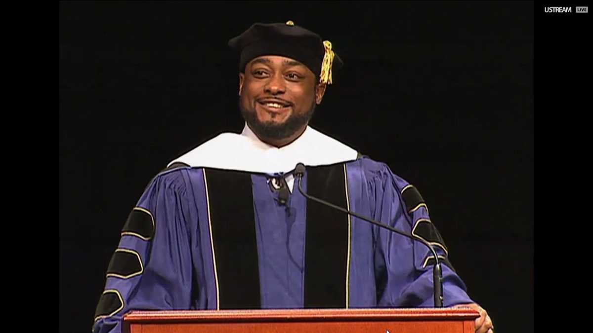 Full video: Mike Tomlin gives commencement speech at Robert Morris ...