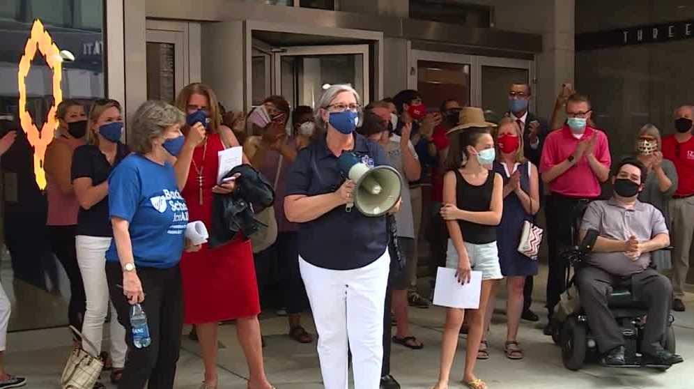 CPS parents and teachers protest elimination of XTRA routes