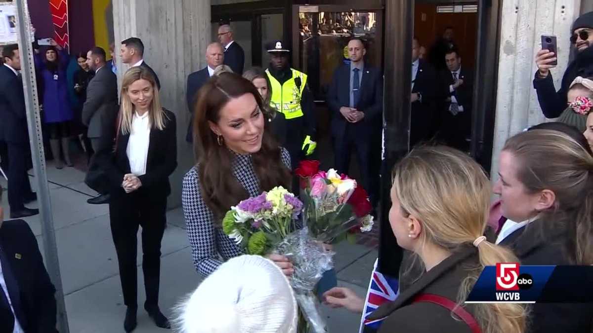 Princess Kate connects with fellow moms at Harvard University event