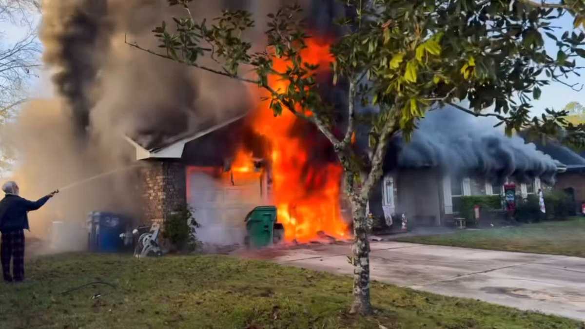 Slidell fire battles 10 firework blazes