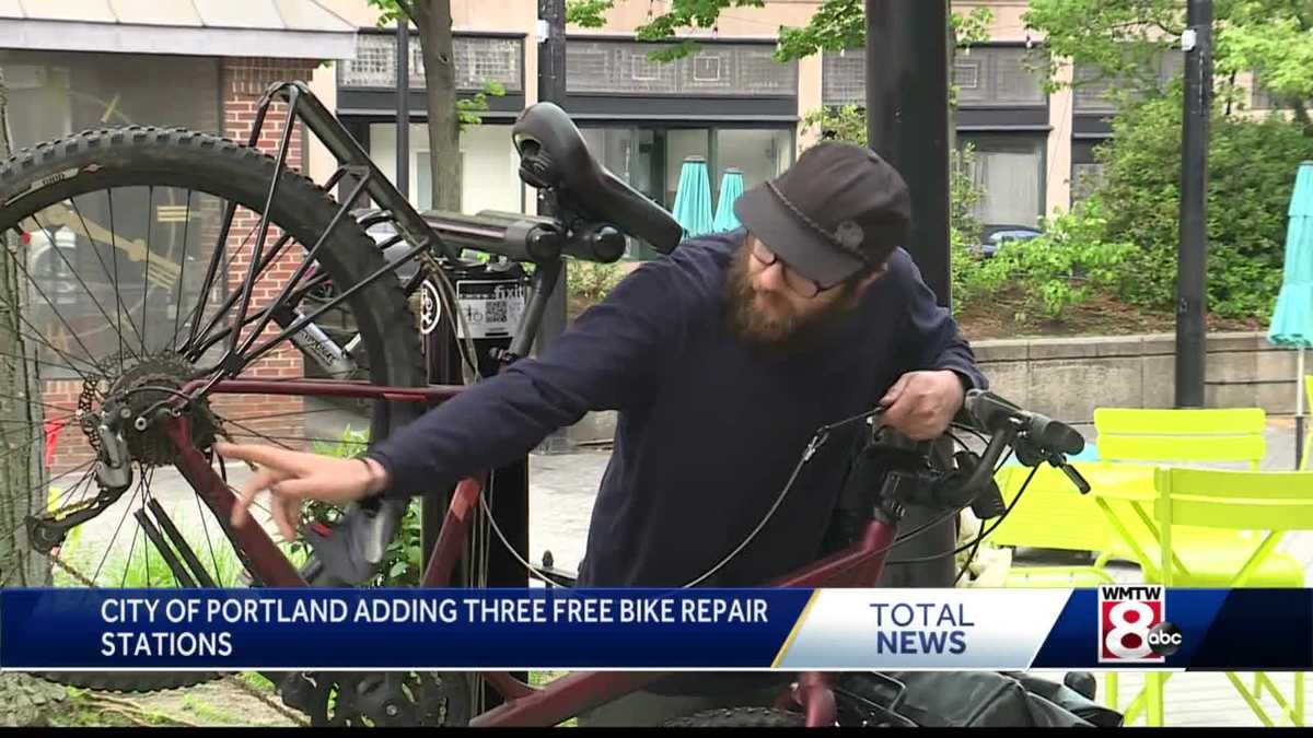 Portland adds 3 free bike repair stations