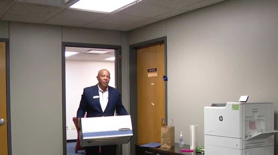 John Ewing Jr. set to make history as Omaha's first Black mayor