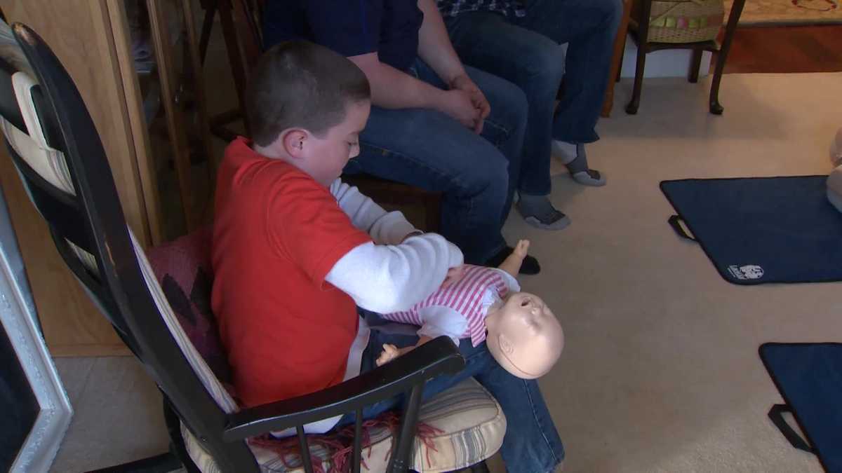 "Safe Landings" provides child safety program for expecting parents