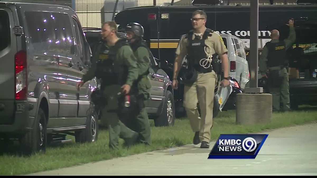 Authorities quell riot at Johnson County, Mo. jail