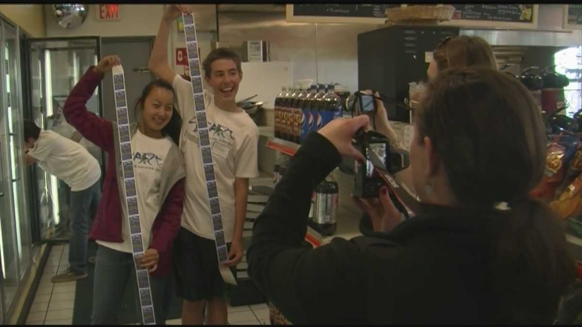 Students campaign against underage drinking
