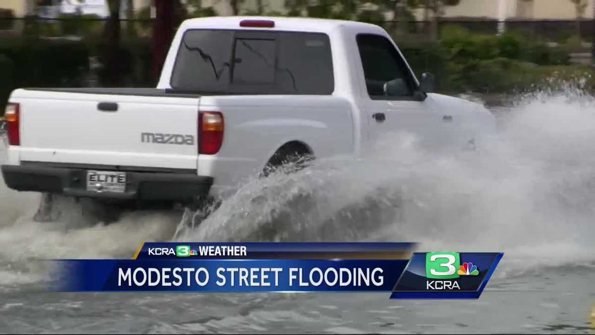Rain leads to street flooding in Modesto