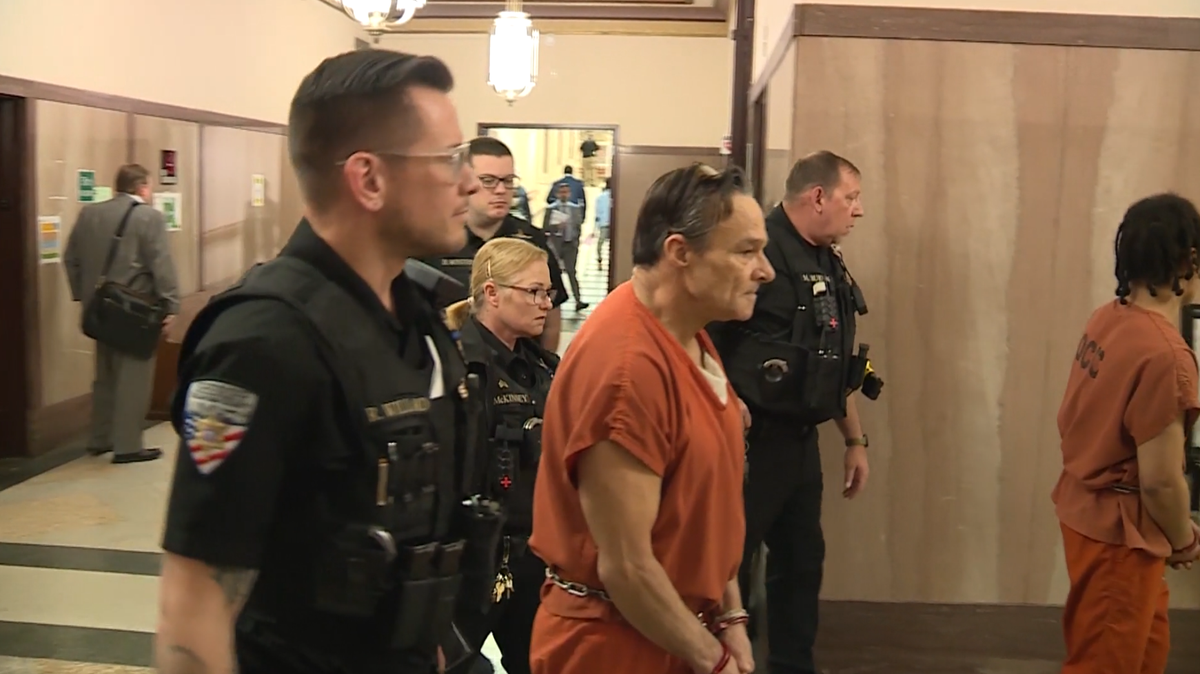 Man charged in Edmond police officer's death on house arrest