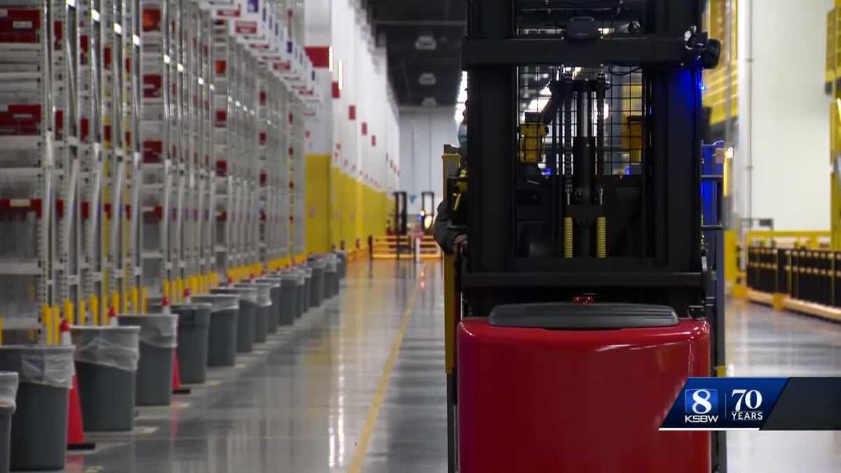 Labor unions debate proposed Amazon facility for South Salinas