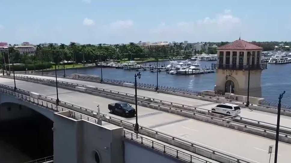 Expert: Fear of driving over bridges is real phobia -- how to manage