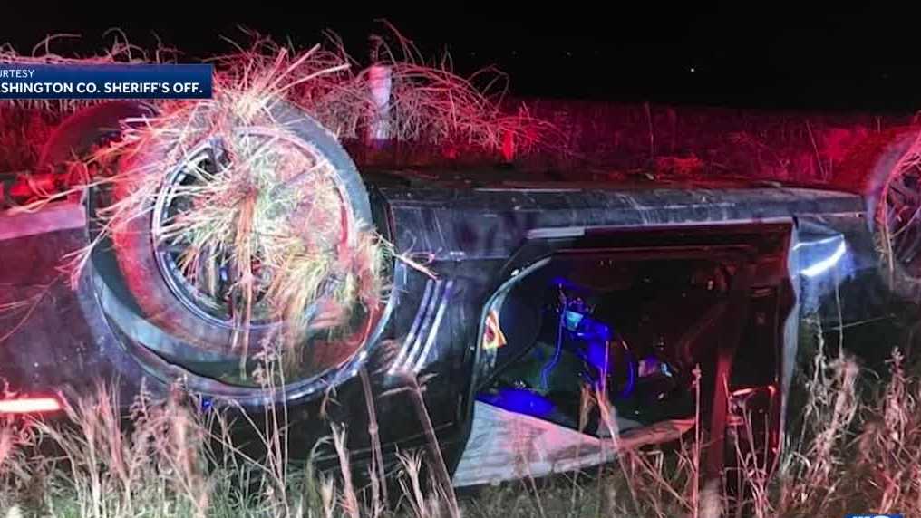 Chase through 3 Wisconsin counties ends in rollover crash