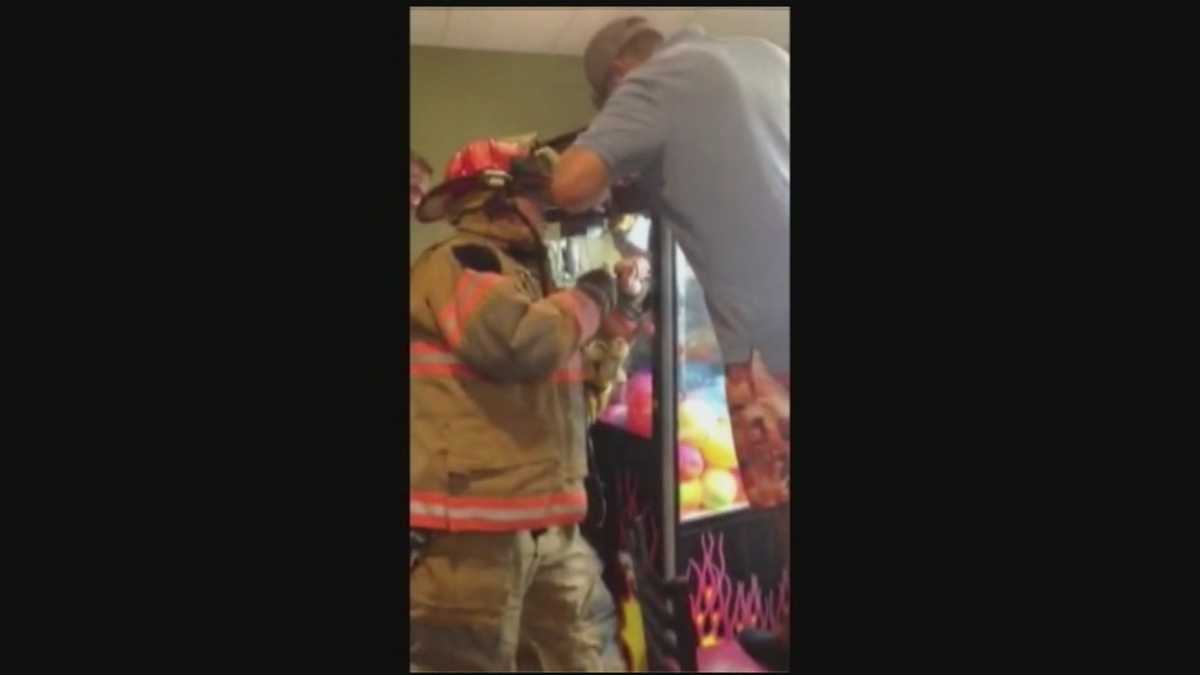 6-year-old girl gets stuck in claw machine