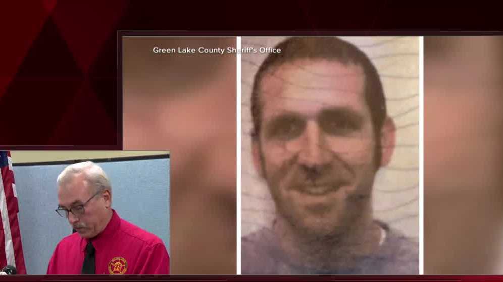 Wisconsin kayaker who staged death returns to face charges