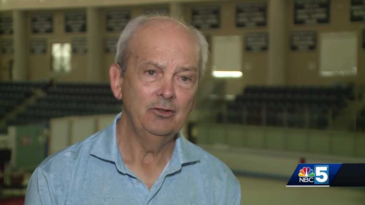 Long-time Middlebury coach hangs up the whistle after 36 years with the ...