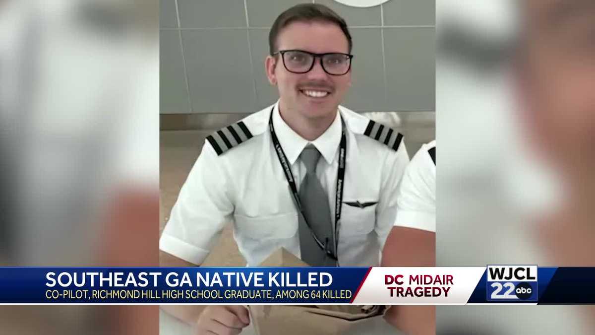 Pilot of DC collision Sam Lilley remembered in hometown Richmond Hill