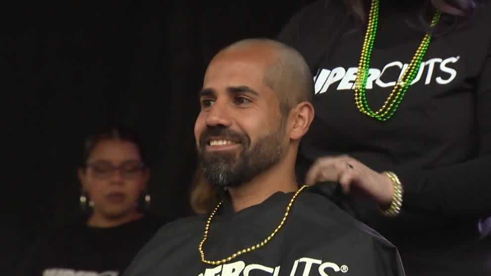 Sacramento Republic FC players, coach shave their heads for a good cause