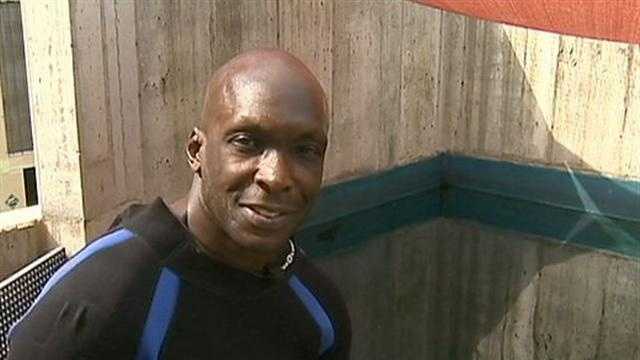 Action News' Sheldon Ingram goes swimming with sharks