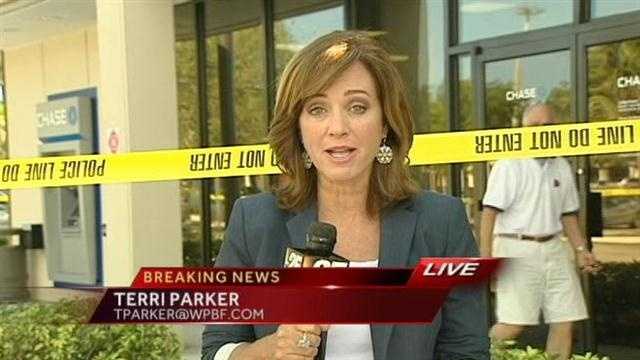 Man robs Jupiter bank