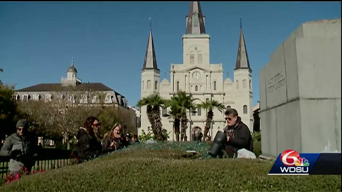 Christmas heads to Jackson Square with plenty of lights, bows