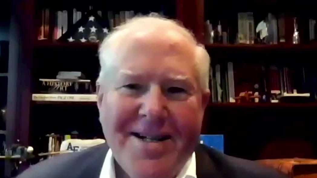 Maura Sullivan collects endorsements for NH-01 | CloseUp