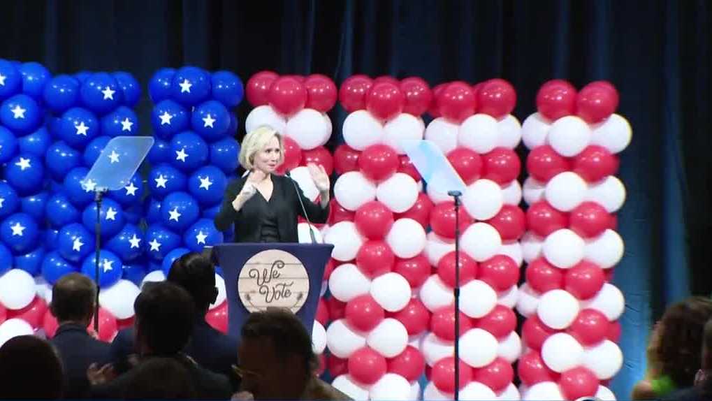 Gwen Walz speaks to Democrats in Omaha Gwen Walz speaks to Democrats in Omaha