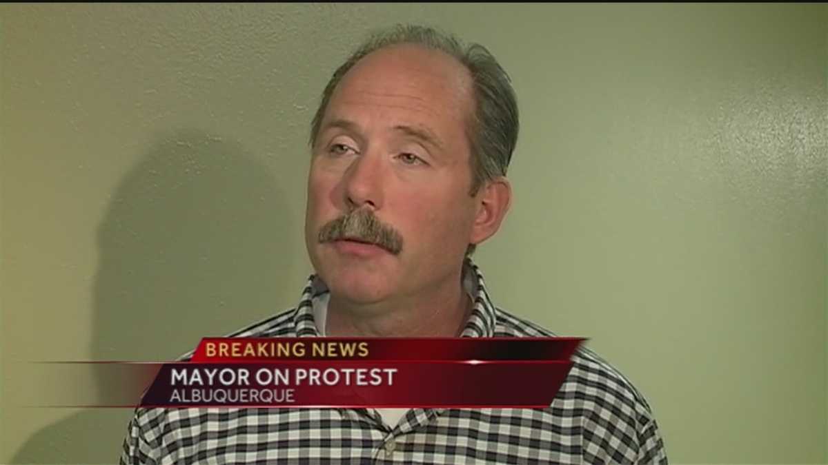 Mayor Berry speaks on Sunday's protest